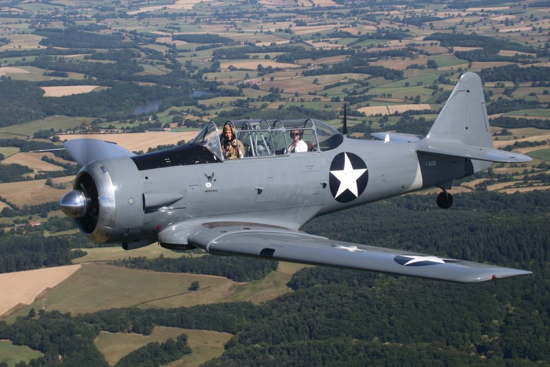 North American T-6 Harvard - F-AZGB