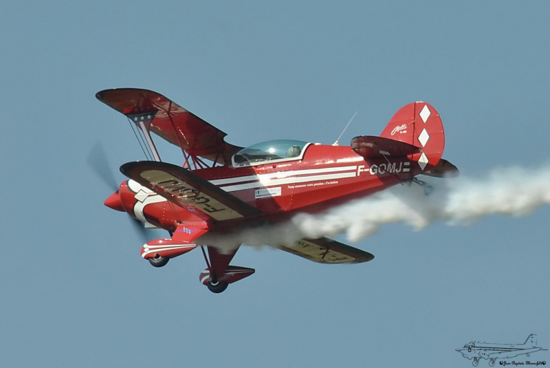 Pitts S-2B - F-GOMJ | Airshow Display