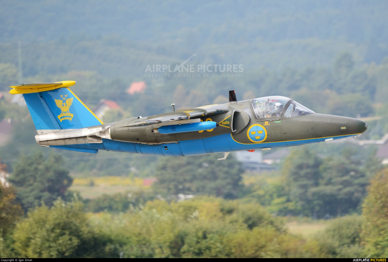 SAAB -105