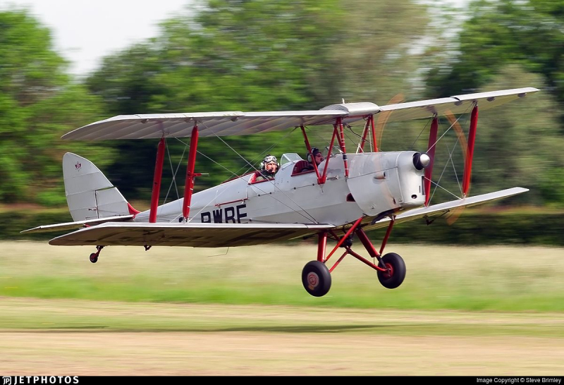 DH-82 Tiger Moth - G-PWBE